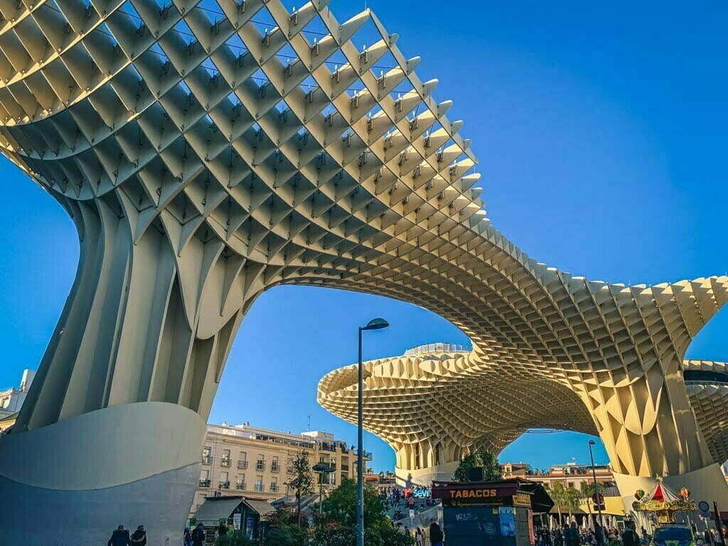 Metropol Parasol di Siviglia e il suo tramonto più bello