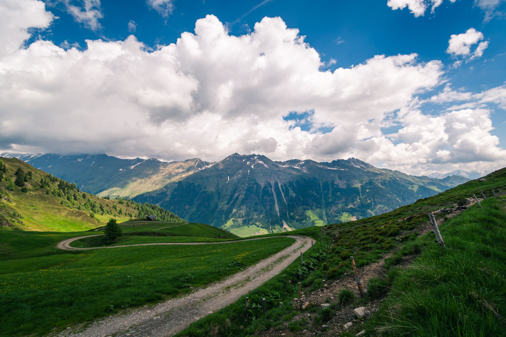 Trekking in Val Ridanna: giro delle malghe nella montagna wild